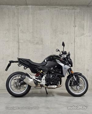 Black BMW F 900R 2022 in Tallinn, with an engine capacity of 0.90 L and mileage of 1 thousand km for 9100 €, photo  on AUTOMOTO.COM.LV