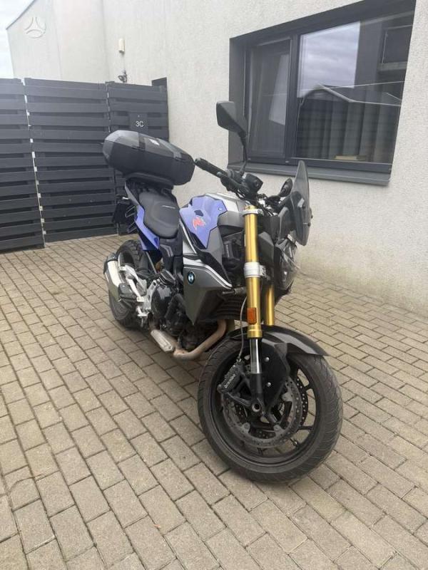 Blue BMW F 900R 2021 in Kaunas, with an engine capacity of 0.90 L and mileage of 31 thousand km for 6500 €, photo 5 on AUTOMOTO.COM.LV