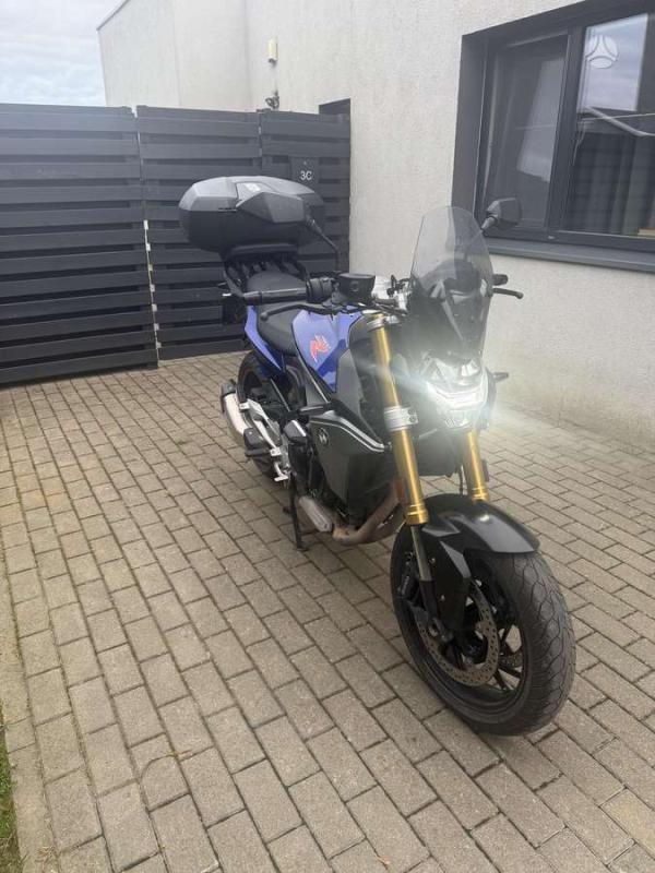 Blue BMW F 900R 2021 in Kaunas, with an engine capacity of 0.90 L and mileage of 31 thousand km for 6500 €, photo 9 on AUTOMOTO.COM.LV