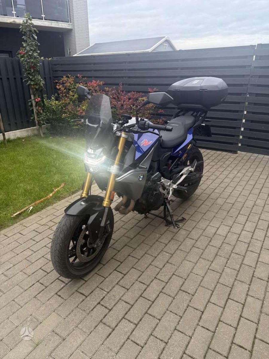 Blue BMW F 900R 2021 in Kaunas, with an engine capacity of 0.90 L and mileage of 31 thousand km for 6500 €, photo 10 on AUTOMOTO.COM.LV