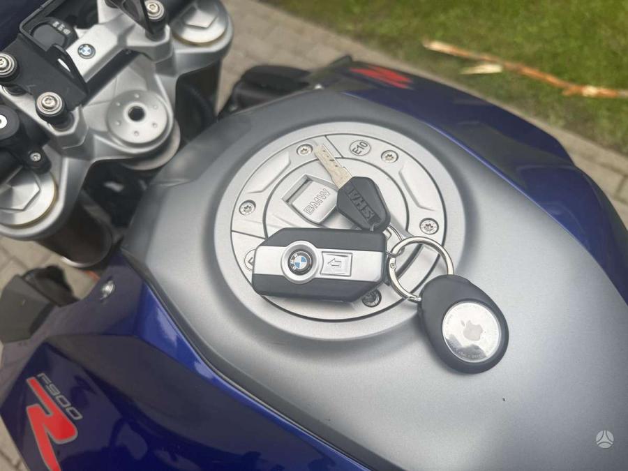 Blue BMW F 900R 2021 in Kaunas, with an engine capacity of 0.90 L and mileage of 31 thousand km for 6500 €, photo 17 on AUTOMOTO.COM.LV