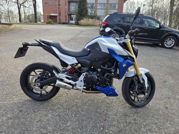 Zils BMW F 900R 2022 Telšiai, ar dzinēja tilpumu 0.90 L un nobraukumu 6 tūkst. km par 7000 €, foto 2 vietnē AUTOMOTO.COM.LV