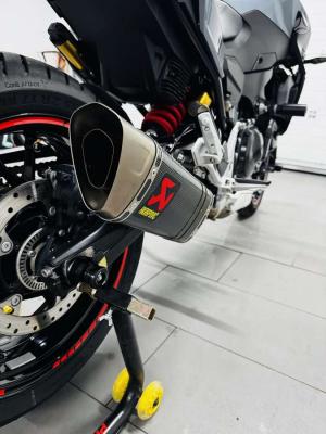 Zils BMW F 900R 2023 Viļņa, ar dzinēja tilpumu 0.90 L un nobraukumu 14 tūkst. km par 7200 €, foto 12 vietnē AUTOMOTO.COM.LV