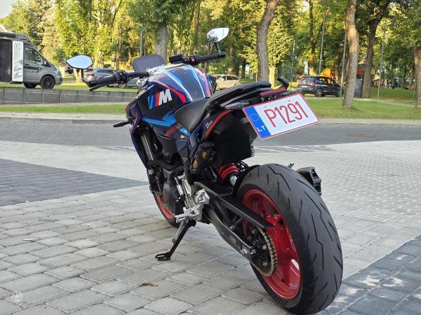 Zils BMW F 900R 2024 Ukmergė, ar dzinēja tilpumu 0.90 L un nobraukumu 2 tūkst. km par 8100 €, foto 6 vietnē AUTOMOTO.COM.LV