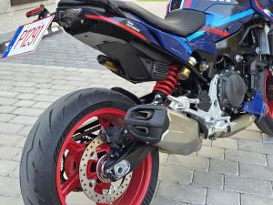 Zils BMW F 900R 2024 Ukmergė, ar dzinēja tilpumu 0.90 L un nobraukumu 2 tūkst. km par 8100 €, foto 9 vietnē AUTOMOTO.COM.LV