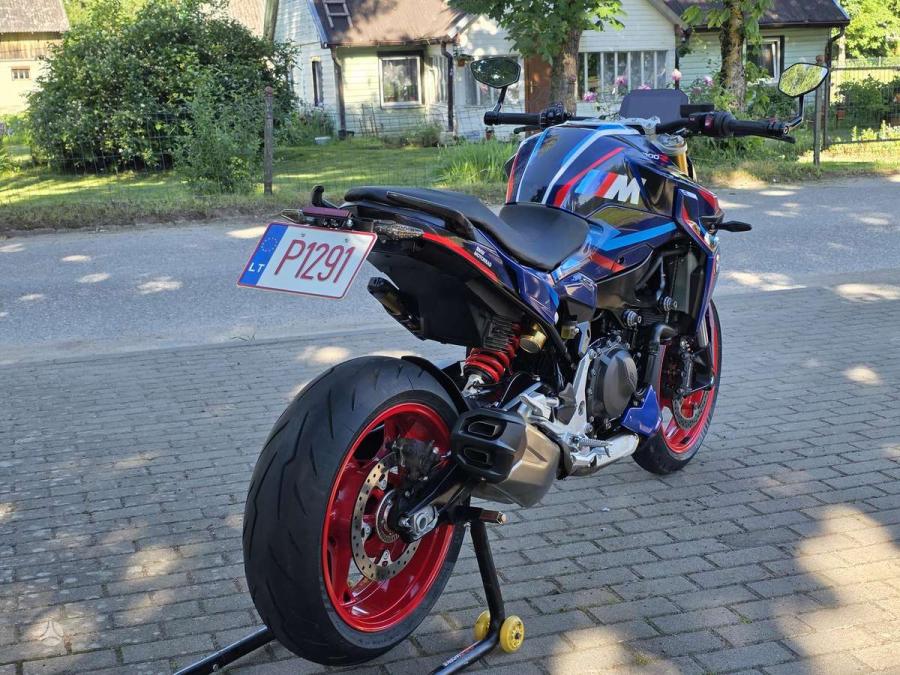 Синий БМВ F 900R 2025 в Укмерге, объемом двигателя 0.90 л и пробегом 2 тыс. км за 9200 €, фото 6 на AUTOMOTO.COM.LV