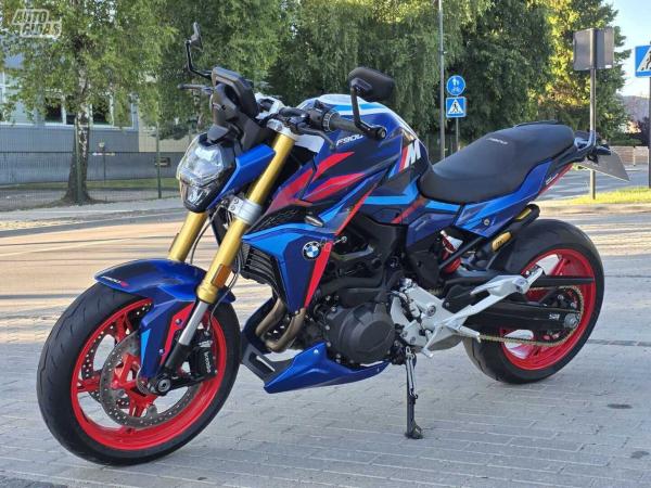 Zils BMW F 900R 2025 Ukmergė, ar dzinēja tilpumu 0.90 L un nobraukumu 2 tūkst. km par 8500 €, foto 2 vietnē AUTOMOTO.COM.LV