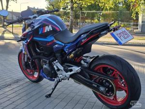 Blue BMW F 900R 2025 in Ukmerge, with an engine capacity of 0.90 L and mileage of 2 thousand km for 8500 €, photo 7 on AUTOMOTO.COM.LV