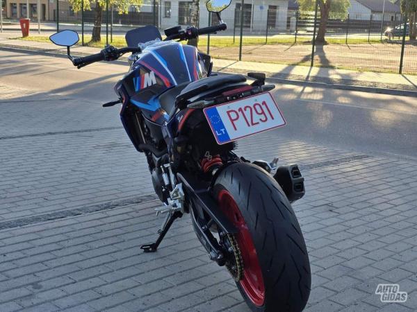 Zils BMW F 900R 2025 Ukmergė, ar dzinēja tilpumu 0.90 L un nobraukumu 2 tūkst. km par 8500 €, foto 9 vietnē AUTOMOTO.COM.LV