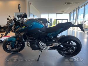 Blue BMW F 900R 2026 in Tartu, with an engine capacity of 0.90 L and mileage of 0 thousand km for 9900 €, photo 4 on AUTOMOTO.COM.LV