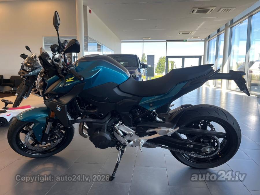 Blue BMW F 900R 2026 in Tartu, with an engine capacity of 0.90 L and mileage of 0 thousand km for 9900 €, photo 4 on AUTOMOTO.COM.LV