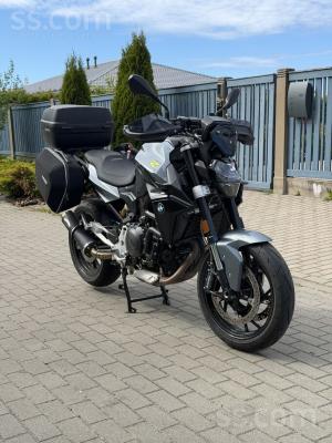 BMW F 900R 2022 in Riga, with an engine capacity of 0.90 L and mileage of 0 thousand km for 8950 €, photo 4 on AUTOMOTO.COM.LV