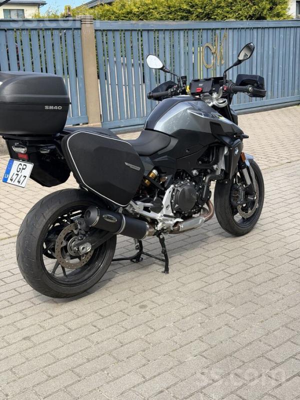 BMW F 900R 2022 in Riga, with an engine capacity of 0.90 L and mileage of 0 thousand km for 8950 €, photo 4 on AUTOMOTO.COM.LV