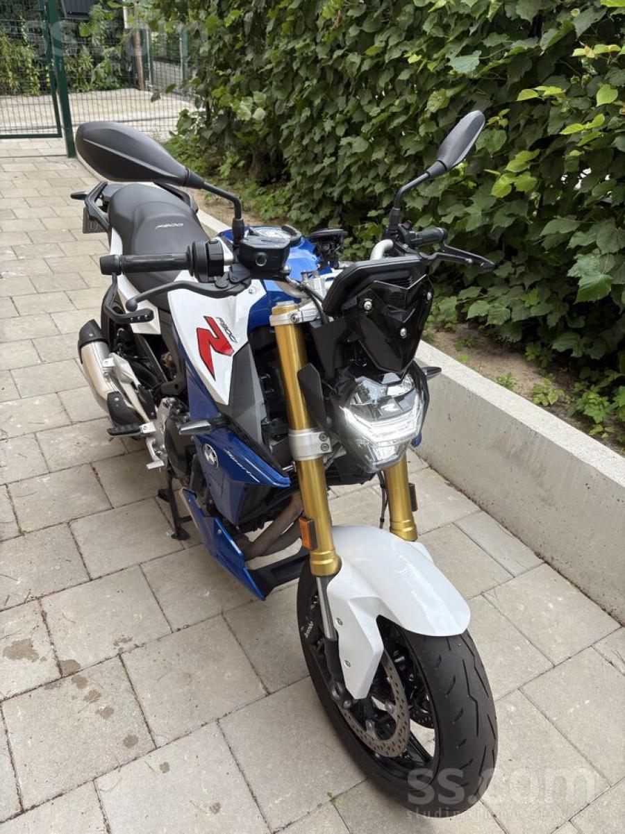 BMW F 900R 2023 in Riga, with an engine capacity of 0.90 L and mileage of 0 thousand km for 7000 €, photo 2 on AUTOMOTO.COM.LV