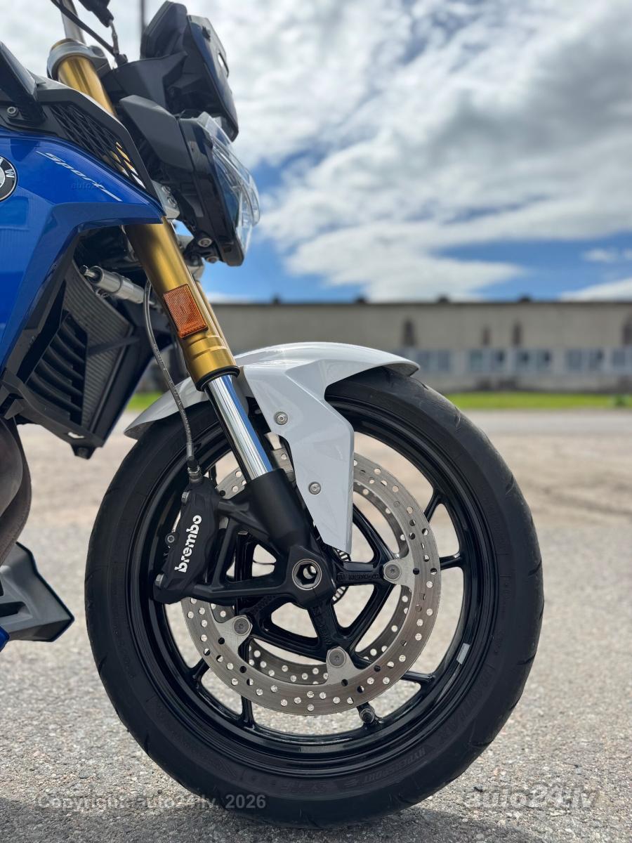BMW F 900R 2023 Tapa, ar dzinēja tilpumu 0.90 L un nobraukumu 5 tūkst. km par 8100 €, foto 6 vietnē AUTOMOTO.COM.LV