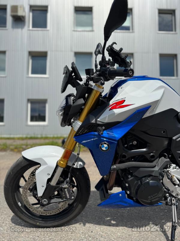 BMW F 900R 2023 Tapa, ar dzinēja tilpumu 0.90 L un nobraukumu 5 tūkst. km par 8100 €, foto 7 vietnē AUTOMOTO.COM.LV