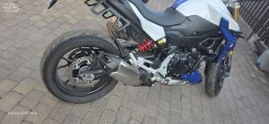 BMW F 900R 2023 in Panevezys, with an engine capacity of 0.00 L and mileage of 0 thousand km for 7600 €, photo 5 on AUTOMOTO.COM.LV