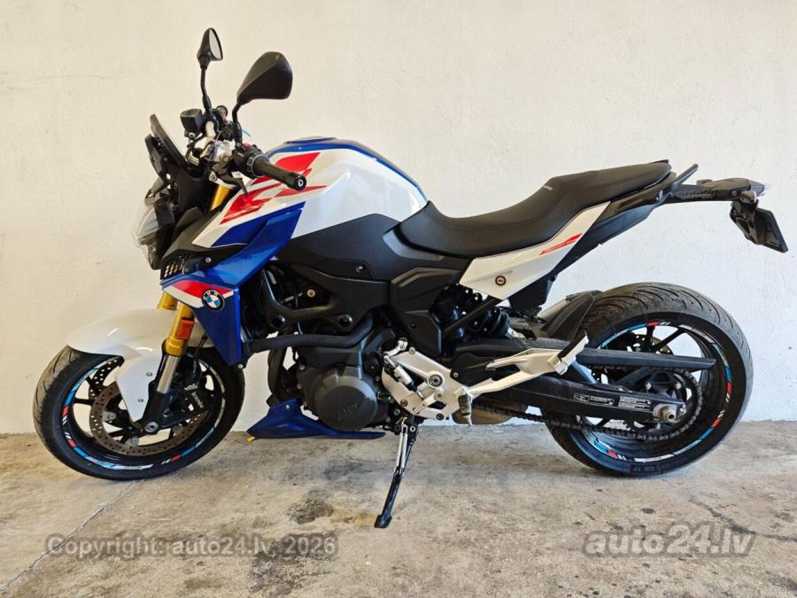 BMW F 900R 2024 in Haapsalu, with an engine capacity of 0.90 L and mileage of 5 thousand km for 9000 €, photo 2 on AUTOMOTO.COM.LV