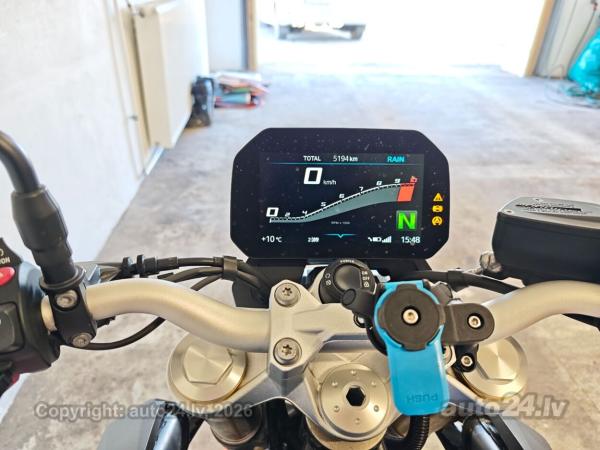 БМВ F 900R 2024 в Хаапсалу, объемом двигателя 0.90 л и пробегом 5 тыс. км за 9000 €, фото 5 на AUTOMOTO.COM.LV