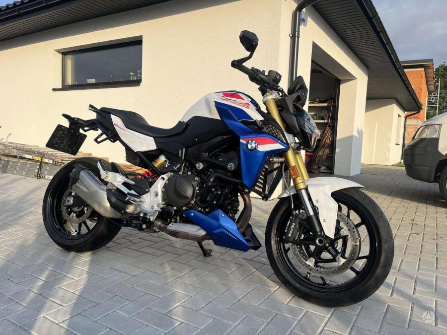 БМВ F 900R 2024 в Каунас, объемом двигателя 0.90 л и пробегом 3 тыс. км за 7800 €, фото 4 на AUTOMOTO.COM.LV