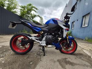 BMW F 900R 2025 Viļņa, ar dzinēja tilpumu 0.90 L un nobraukumu 2 tūkst. km par 4750 €, foto 6 vietnē AUTOMOTO.COM.LV