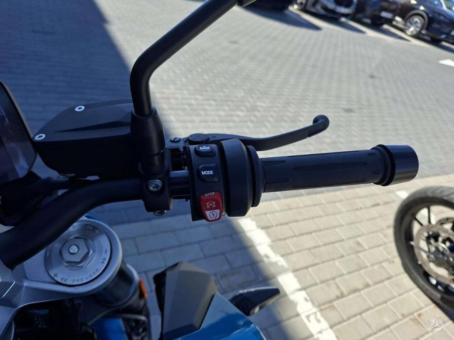 BMW F 900R 2026 in Klaipeda, with an engine capacity of 0.90 L and mileage of 2 thousand km for 7999 €, photo 9 on AUTOMOTO.COM.LV