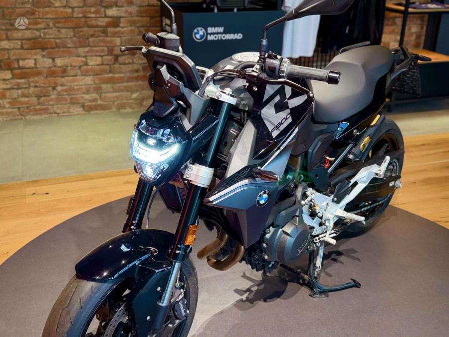 BMW F 900R 2026 Kauņa, ar dzinēja tilpumu 0.90 L un nobraukumu 6 tūkst. km par 9990 €, foto 9 vietnē AUTOMOTO.COM.LV