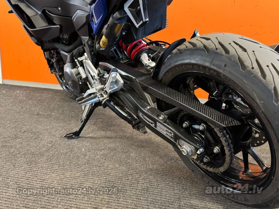 Zils BMW F 900XR 2023 Tartu, ar dzinēja tilpumu 0.90 L un nobraukumu 4 tūkst. km par 8990 €, foto 8 vietnē AUTOMOTO.COM.LV