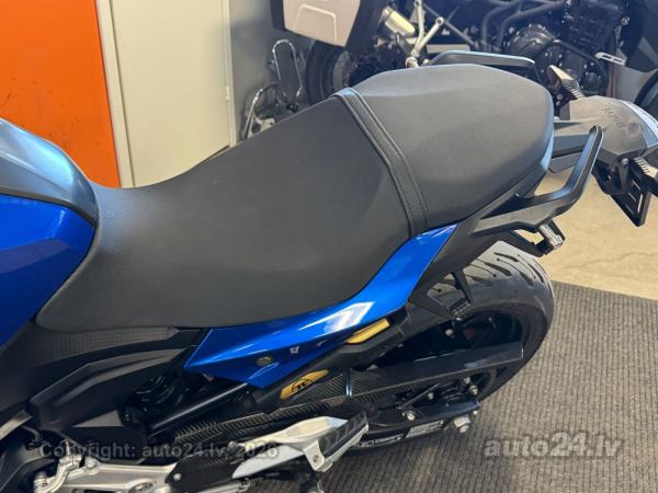 Zils BMW F 900XR 2023 Tartu, ar dzinēja tilpumu 0.90 L un nobraukumu 4 tūkst. km par 8990 €, foto 8 vietnē AUTOMOTO.COM.LV