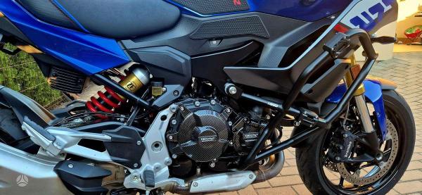 Синий БМВ F 900XR 2024 в Алитус, объемом двигателя 0.90 л и пробегом 6 тыс. км за 9400 €, фото 10 на AUTOMOTO.COM.LV