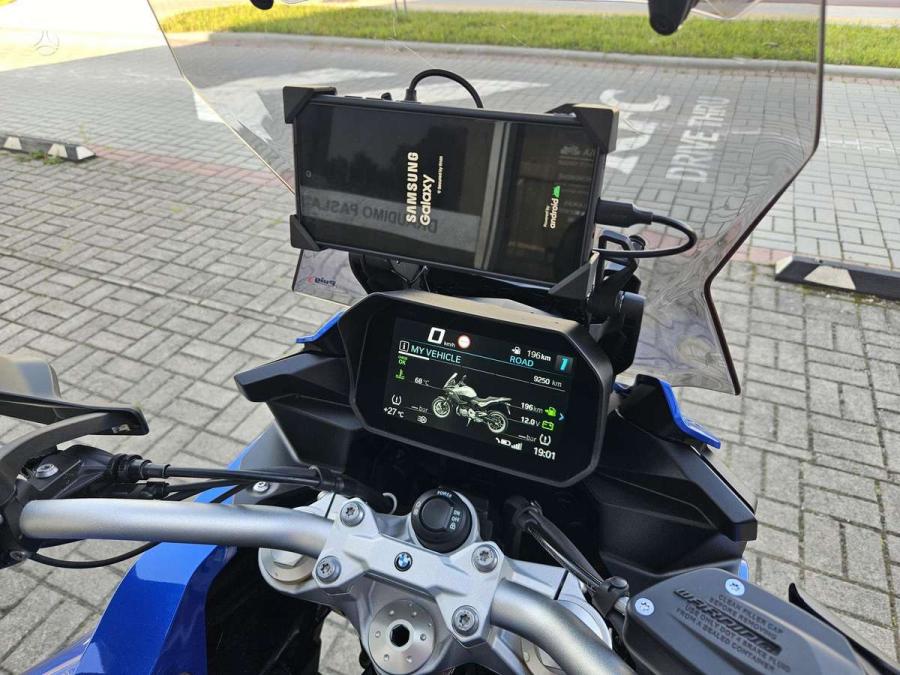 BMW F 900XR 2023 in Klaipeda, with an engine capacity of 0.00 L and mileage of 8 thousand km for 10000 €, photo 22 on AUTOMOTO.COM.LV