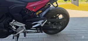 Red BMW F 900XR 2022 in Moletai, with an engine capacity of 0.90 L and mileage of 3 thousand km for 8000 €, photo 7 on AUTOMOTO.COM.LV