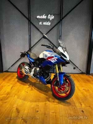 Белый БМВ F 900XR 2026 в Таллин, объемом двигателя 0.90 л и пробегом 2 тыс. км за 11990 €, фото  на AUTOMOTO.COM.LV