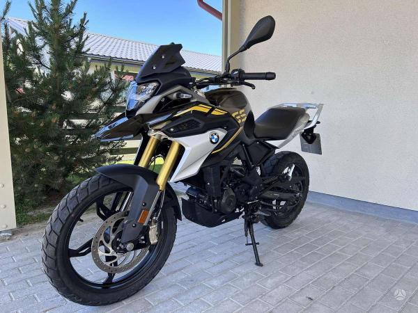 Melns BMW G 310GS 2021 Panevēža, ar dzinēja tilpumu 0.31 L un nobraukumu 20 tūkst. km par 4999 €, foto 2 vietnē AUTOMOTO.COM.LV