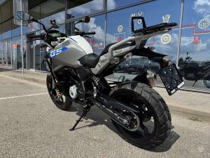 Balts BMW G 310GS 2017 Viļņa, ar dzinēja tilpumu 0.31 L un nobraukumu 7 tūkst. km par 3999 €, foto 7 vietnē AUTOMOTO.COM.LV