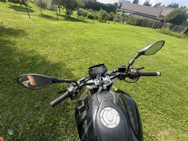 Melns BMW G 310R 2017 Prienai, ar dzinēja tilpumu 0.31 L un nobraukumu 20 tūkst. km par 3250 €, foto 4 vietnē AUTOMOTO.COM.LV