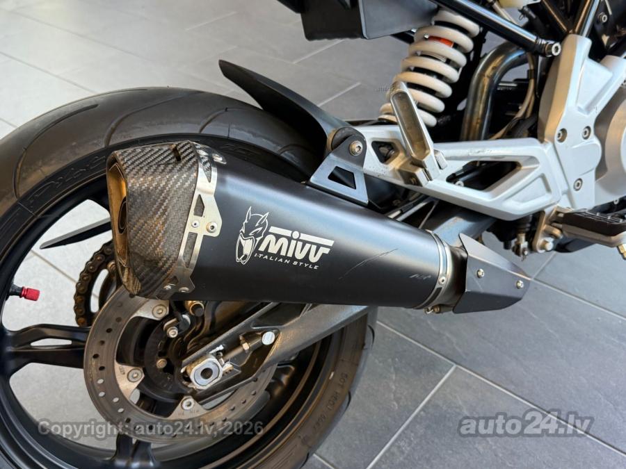 Melns BMW G 310R 2020 Tallina, ar dzinēja tilpumu 0.31 L un nobraukumu 34 tūkst. km par 2990 €, foto 5 vietnē AUTOMOTO.COM.LV