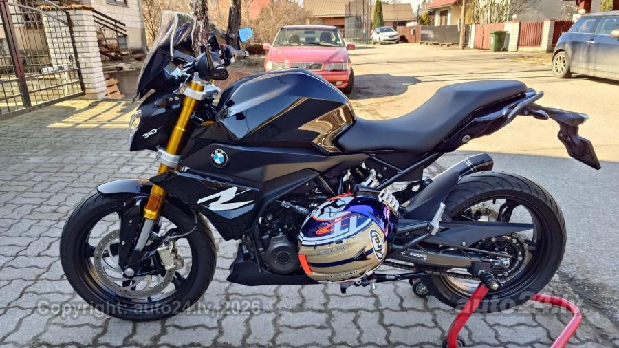 Black BMW G 310R 2023 in Tallinn, with an engine capacity of 0.31 L and mileage of 4 thousand km for 5800 €, photo 6 on AUTOMOTO.COM.LV