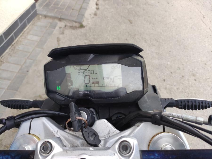 Zils BMW G 310R 2017 Panevēža, ar dzinēja tilpumu 0.31 L un nobraukumu 0 tūkst. km par 2650 €, foto 9 vietnē AUTOMOTO.COM.LV