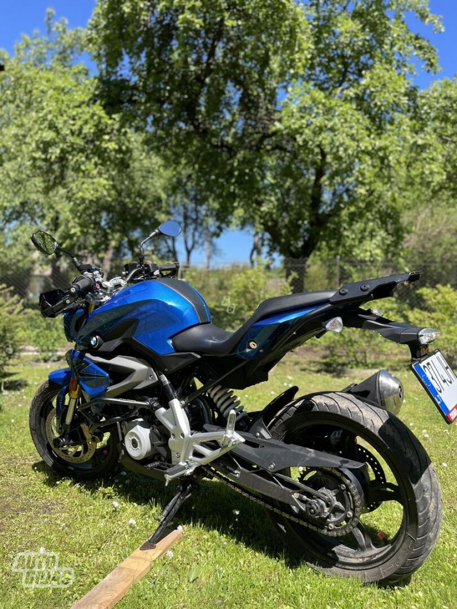 Blue BMW G 310R 2018 in Vilnius, with an engine capacity of 0.31 L and mileage of 11 thousand km for 2700 €, photo 1 on AUTOMOTO.COM.LV