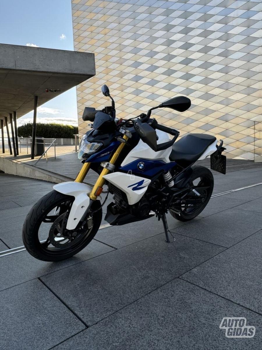 Zils BMW G 310R 2021 Viļņa, ar dzinēja tilpumu 0.31 L un nobraukumu 13 tūkst. km par 3100 €, foto 1 vietnē AUTOMOTO.COM.LV