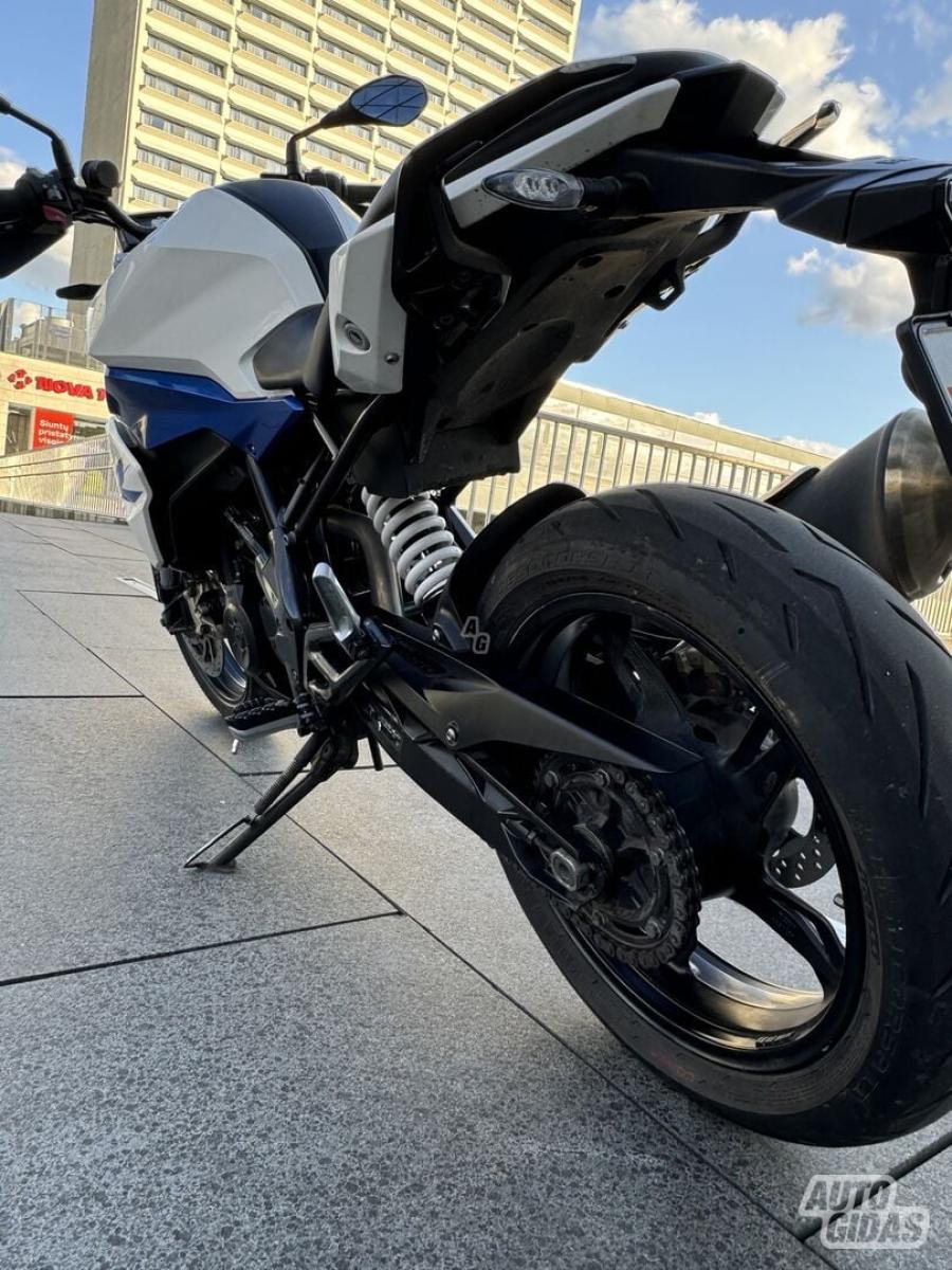 Zils BMW G 310R 2021 Viļņa, ar dzinēja tilpumu 0.31 L un nobraukumu 13 tūkst. km par 3100 €, foto 10 vietnē AUTOMOTO.COM.LV