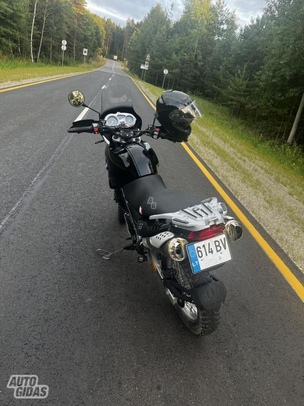 Black BMW G 650GS 2010 in Klaipeda, with an engine capacity of 0.65 L and mileage of 0 thousand km for 2600 €, photo 2 on AUTOMOTO.COM.LV
