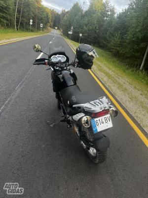 Black BMW G 650GS 2010 in Klaipeda, with an engine capacity of 0.65 L and mileage of 0 thousand km for 2600 €, photo 3 on AUTOMOTO.COM.LV