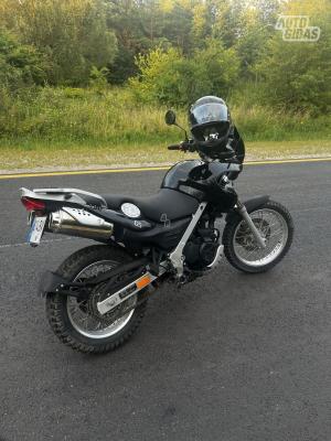 Black BMW G 650GS 2010 in Klaipeda, with an engine capacity of 0.65 L and mileage of 0 thousand km for 2600 €, photo 4 on AUTOMOTO.COM.LV