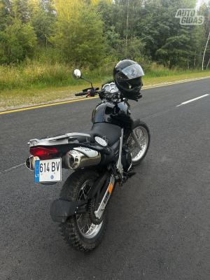 Black BMW G 650GS 2010 in Klaipeda, with an engine capacity of 0.65 L and mileage of 0 thousand km for 2600 €, photo 5 on AUTOMOTO.COM.LV