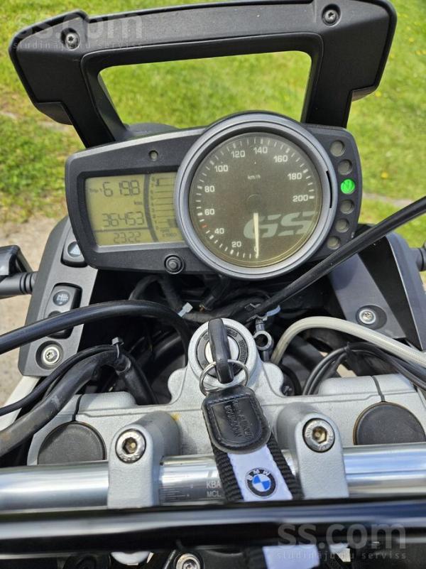BMW G 650GS 2011 in Utena, with an engine capacity of 0.65 L and mileage of 0 thousand km for 2750 €, photo 7 on AUTOMOTO.COM.LV