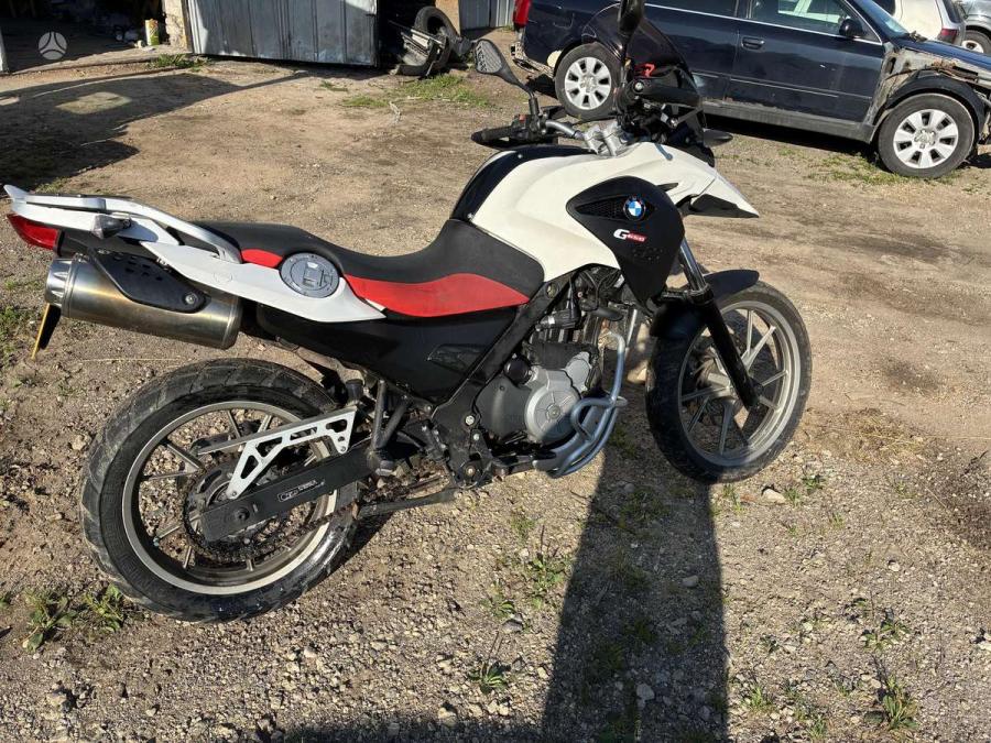 BMW G 650GS 2013 in Panevezys, with an engine capacity of 0.65 L and mileage of 21 thousand km for 3500 €, photo 1 on AUTOMOTO.COM.LV