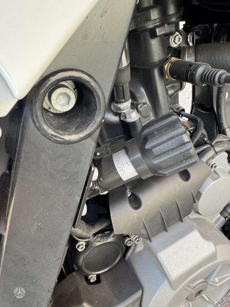 BMW G 650GS 2015 in Kaunas, with an engine capacity of 0.65 L and mileage of 12 thousand km for 3400 €, photo 7 on AUTOMOTO.COM.LV