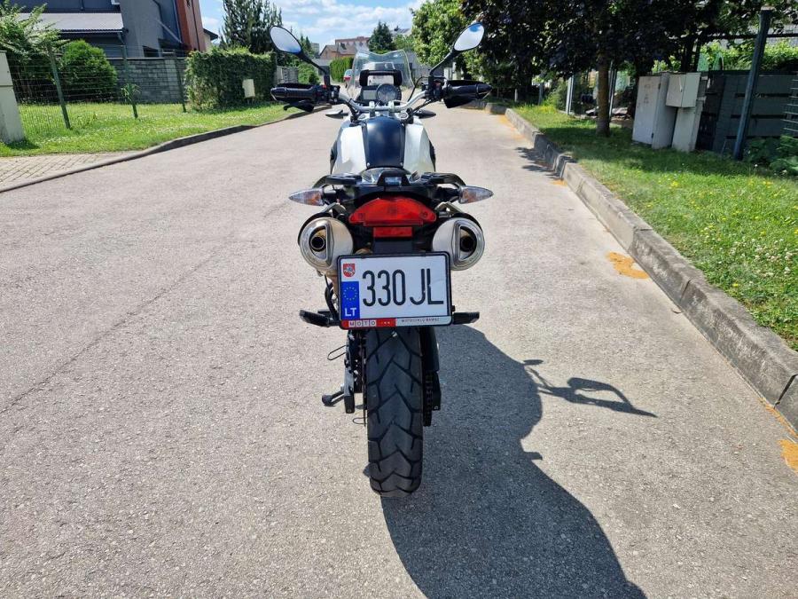 BMW G 650GS 2015 in Kaunas, with an engine capacity of 0.65 L and mileage of 12 thousand km for 3650 €, photo 8 on AUTOMOTO.COM.LV
